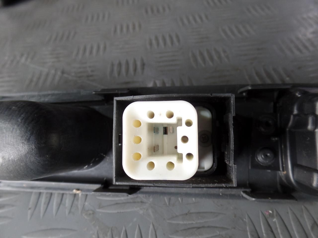 39384-MITSUBISHI SPACE WAGON 98-04 ΔΙΑΚΟΠΤΗΣ ΠΟΡΤΑΣ ΠΙΣΩ ΔΕΞΙΑΣ ΚΑΙ ...