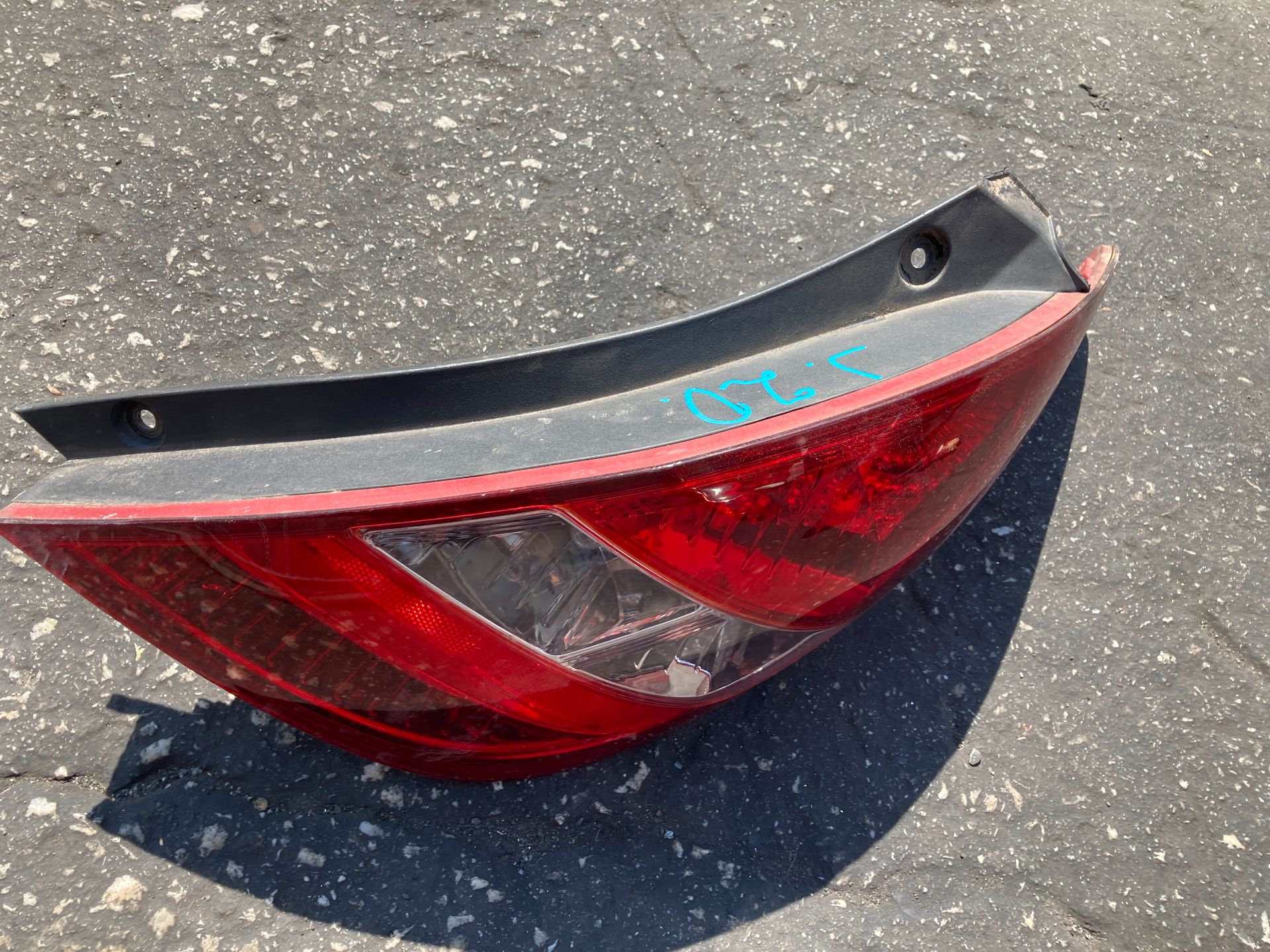 173456-ΦΑΝΑΡΙΑ-ΦΩΤΑ ΠΙΣΩ ΔΕΞΙ HYUNDAI i20 - Αμάξωμα εσωτερικό ...