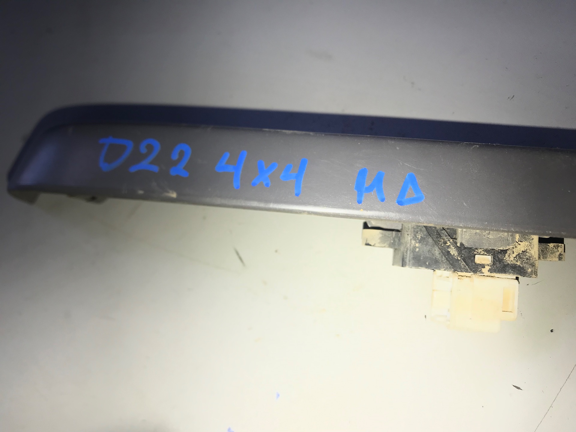 183995-NISSAN NAVARA D22 01-10 4x4/2x4 ΔΙΑΚΟΠΤΗΣ ΠΑΡΑΘΥΡΟΥ ΔΕΞΗΣ ...