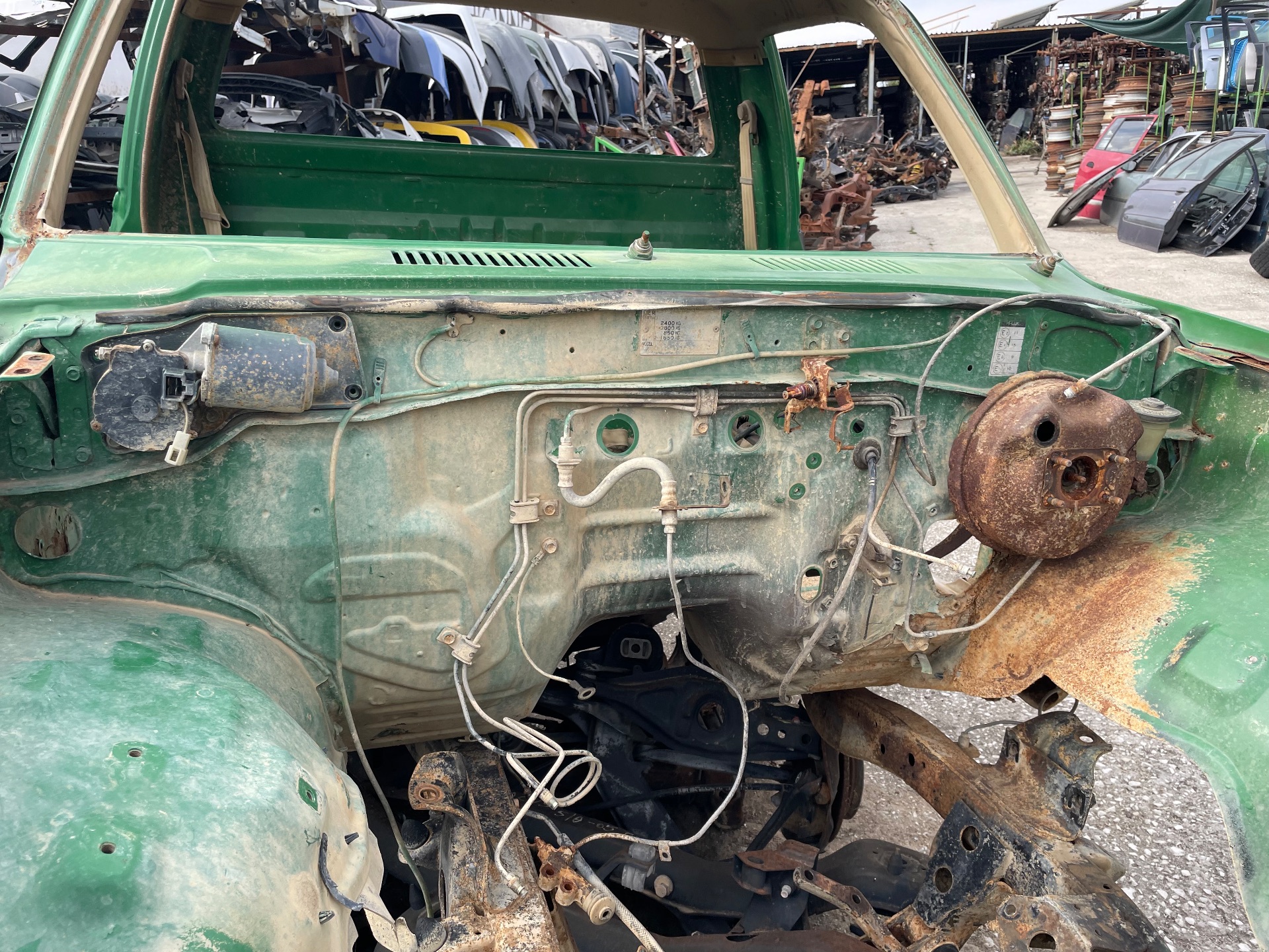 281124-TOYOTA HILUX RN40 77-83 2x4 ΚΑΜΠΙΝΑ ΓΥΜΝΗ - Αμάξωμα εσωτερικό ...